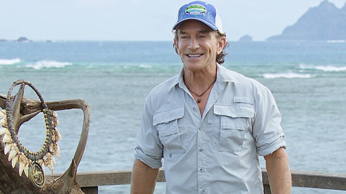 Survivor host Jeff Probst did a run gener reveal - Tea on TV