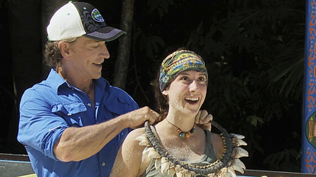 Big Brother vs Survivor on new game show, Stacks of Cash - Tea on TV